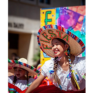 Cinco De Mayo Earrings for Women Colorful Beaded Fiesta Chill Dangle Earrings Statement Letter Drop Earrings Mexican Festival Jewelry Gifts (Chili)
