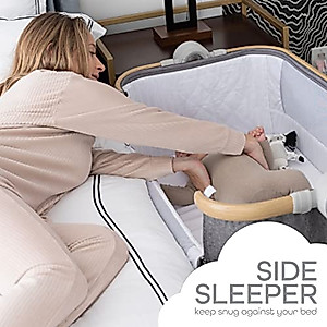 Baby Bassinet, Bedside Sleeper for Baby, Easy Folding Portable Crib with Storage Basket for Newborn, Bedside Bassinet, Comfy Mattress/Travel Bag Included