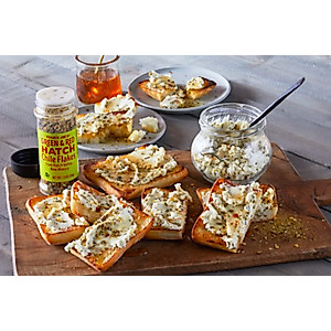 Trader Joe’s Green & Red HATCH Chile Flakes 1.9oz 54g (Two Bottles)