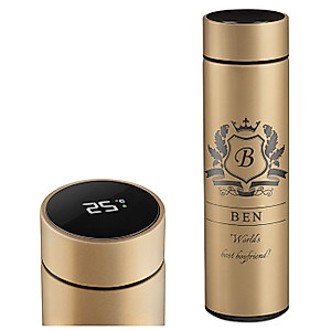 Maverton Personalized Travel Mug for man - Engraved 15,2 oz. vacuum insulated flask - Tea infuser - Gold Coffee Mug for Birthday - LED Temperature Display - Gadget for him - CROWN