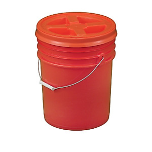 One Orange 5 Gallon Bucket with Orange Gamma Seal Lid (Threaded Lid with Gasket)