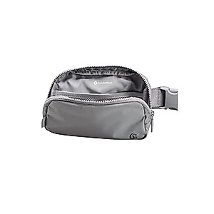 Lululemon Athletica, Lululemon Everywhere Belt Bag 1L (Silver Drop)
