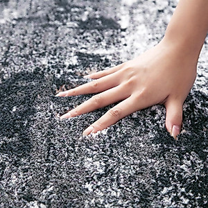 MeganJDesigns Francesca Collection Black and White 2x3 Marble Abstract Area Rug