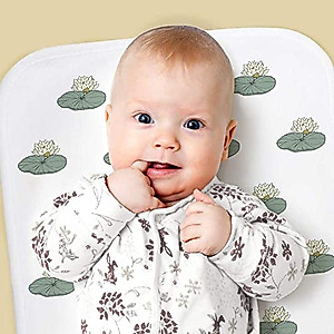 Azeeda 'Lilly pad' Baby Burp/Wash Cloth (BC00019428)