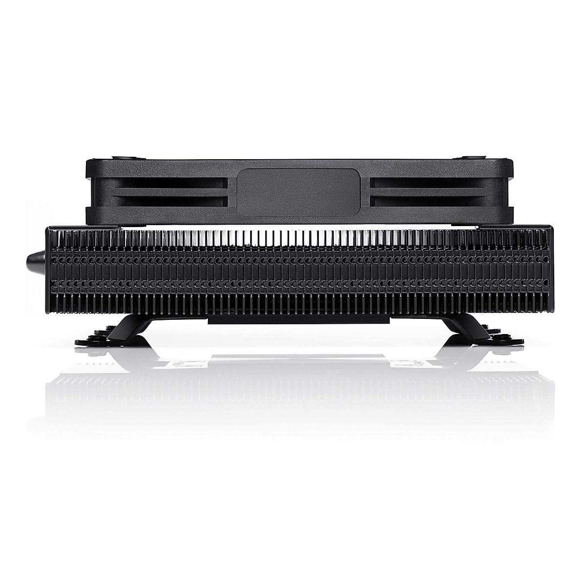 Noctua NH-L9a-AM4 chromax.Black, Low-Profile CPU Cooler for AMD AM4 (Black)