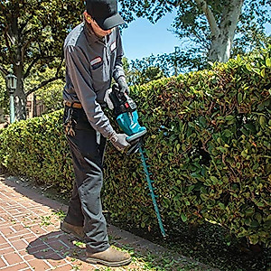 Makita GHU02Z 40V Max XGT Brushless Lithium-Ion 24 in. Cordless Hedge Trimmer (Tool Only)