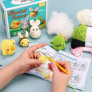 PP OPOUNT Beginner Crochet Kit, Crochet Starter Kit for Adults and Kids, Complete Crochet Set to Make 4 PCS Animals, Learn to Crochet with Step-by-Step Instruction and Video Tutorials