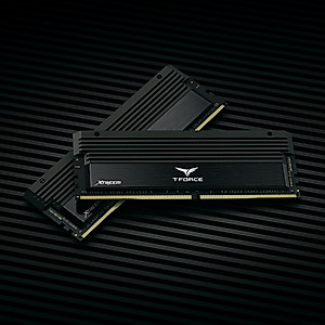 TEAMGROUP DDR4 Memory XT-4000-2x8-black