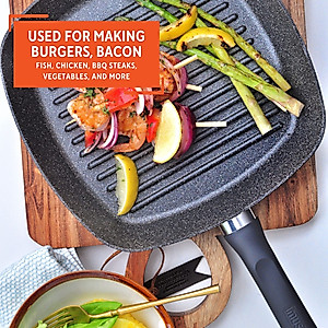 IMUSA Made in Colombia 11" Nonstick Deep Square Grill with Handle