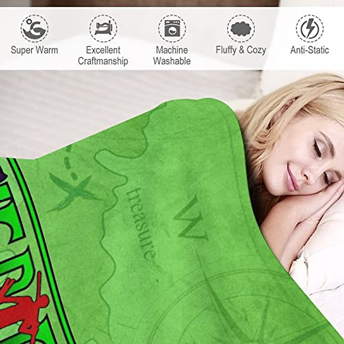 One Piece Anime Pirate Flag Zoro Flannel Throw Blanket 50x60in Japanese Anime Throw Blanket Pirate Flag Soft Blanket for Sofa Bed Couch Office Green Blanekt