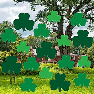 30 Pieces St. Patrick's Day Shamrock Lucky Hanging Ornaments Plastic Lawn Tree Hanging Decorations Green Hanging Bauble for Tree Shelf Outdoor Spring Irish Holiday Decor, 3 Sizes (Shamrock)