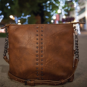 K&Bo Stevie Women’s Studded Chain Crossbody Handbag Purse Brown, Rocker Chic Boho Medium, Converts to Clutch Bag, Lightweight