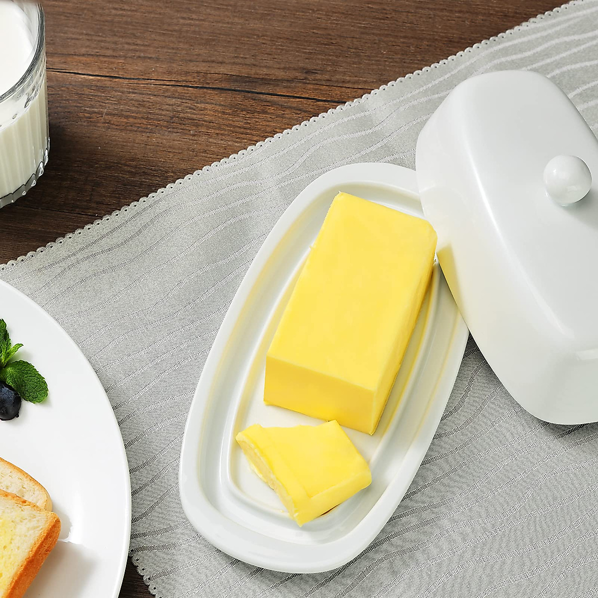 Yedio Porcelain Butter Dish with Lid White and Yellow