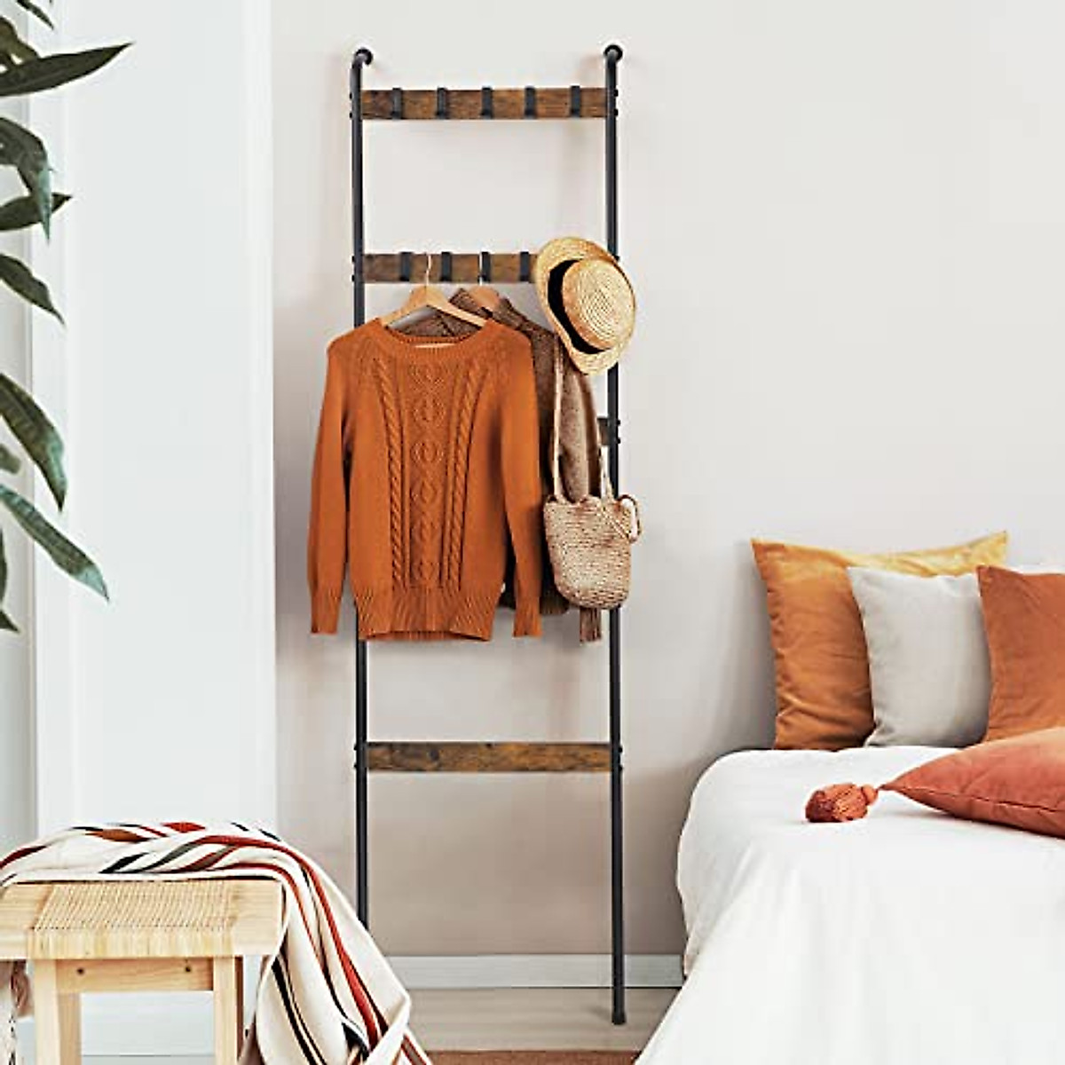 Ousheng Blanket Ladder, 5 Tier Blanket Holder with 10 Removable Hooks, Farmhouse Style Blanket Ladder for Living Room Bathroom, Decorative Wall Mounted Wooden Quilt Standing Towel Drying Storage Rack