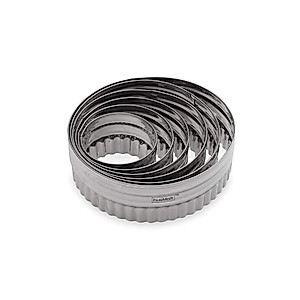 husMait Stainless Steel Cookie Cutters - Set of 5 Premium Kitchen Cookie Cutters for Baking Cookies, Donuts and Pastries (Cookie Cutters)