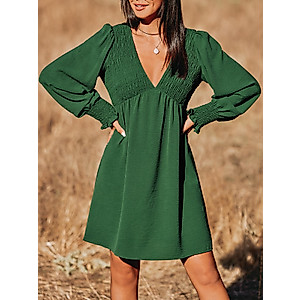 CUPSHE Women's Mini Dress Smocked V Neck Long Sleeve Empire Waist Casual A Line Green Dress