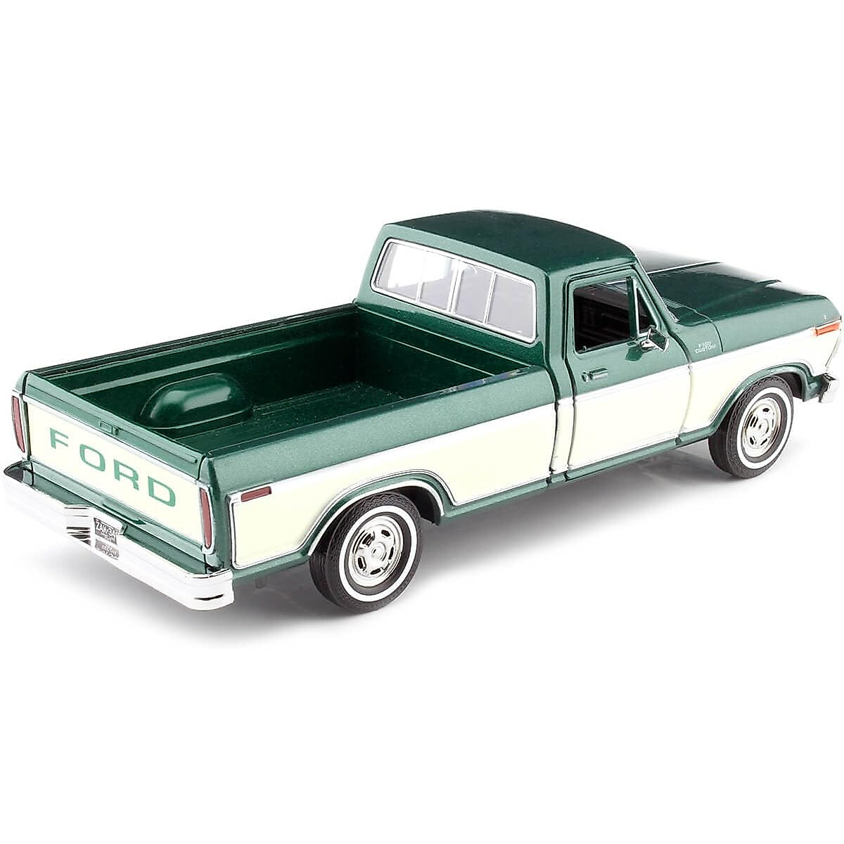 Motormax 1:24 1979 Ford F-150 Pickup Truck