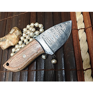 Now Handcrafted Small Hunting Knife - Damascus Steel - Neck Knife