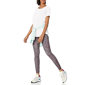 Amazon Essentials Women's Studio Relaxed-Fit Lightweight Crewneck T-Shirt (Available in Plus Size), White, Large