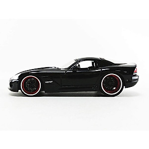 Fast & Furious 1:24 Letty's Dodge Viper SRT10 Die-Cast Car, Toys for Kids and Adults