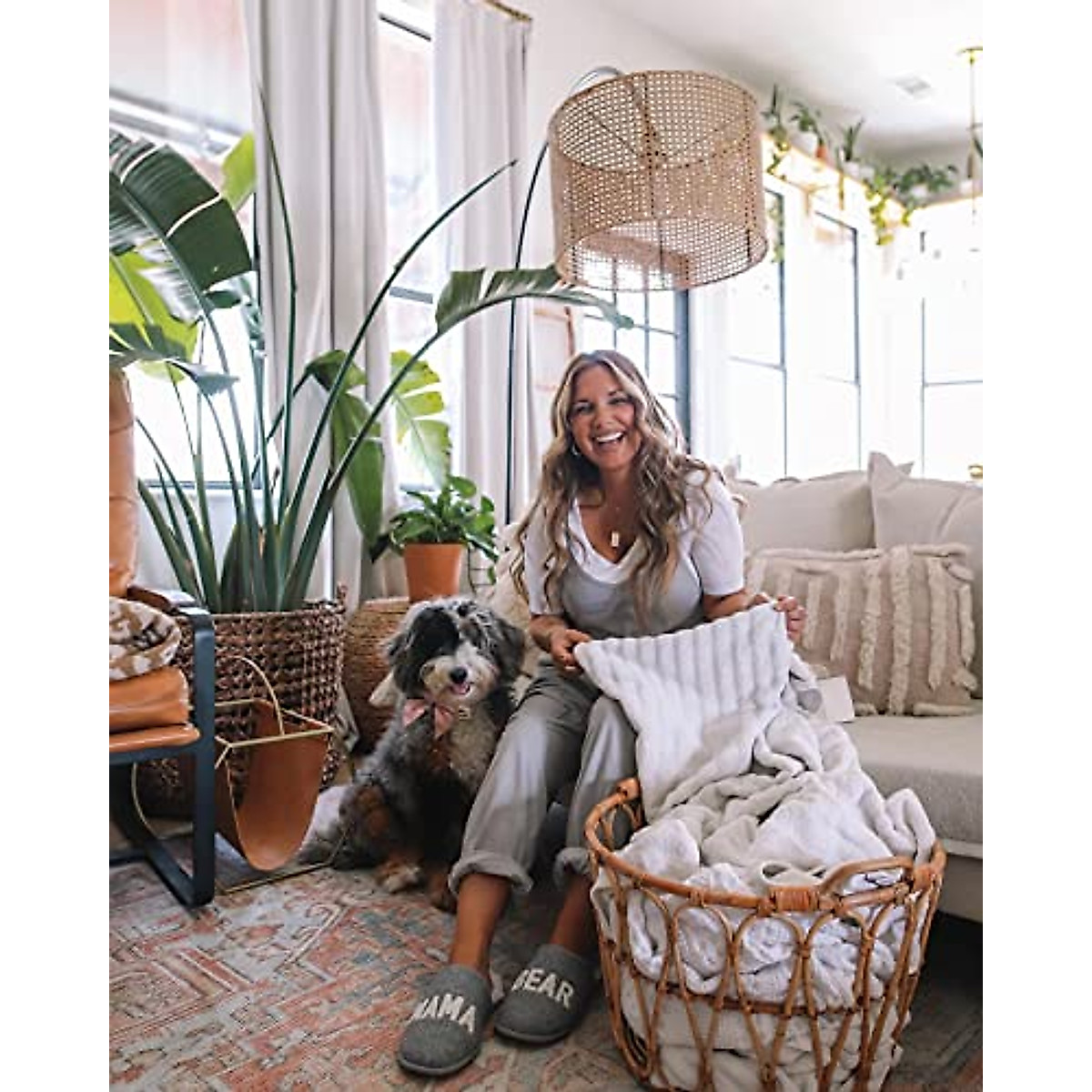 Dearfoams Women's Mama Bear Slipper, Light Heather Grey, 11-12