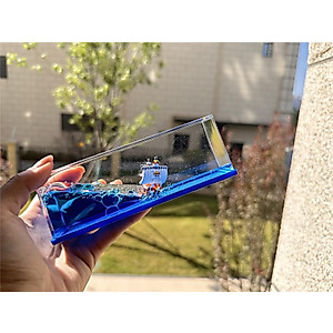 ROSSOM Unsinkable Thousand Sunny Pirate Ship in a Box,Non Sinking Anime Ship Fluid Drift Bottle, Unsinkable Boat in a Box, Unsinkable Ship Ornament Desk Decor Display Cases Fans Gifts