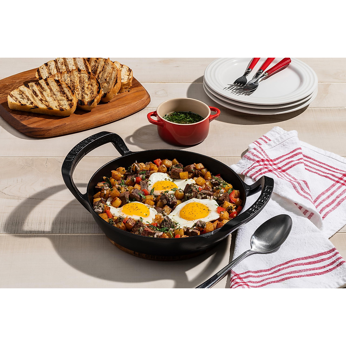 Le Creuset Alpine Outdoor Collection Enameled Cast Iron Skillet, 10"
