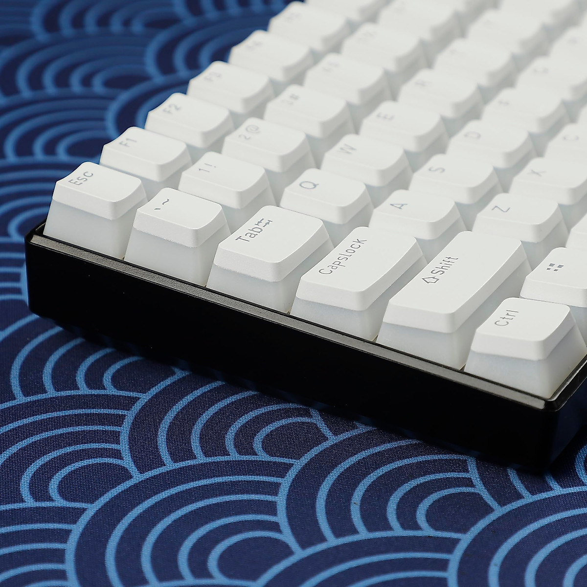 YMDK 128 ANSI ISO OEM Profile PBT Doubleshot Shine Through Pudding Keycaps White Sealed Legend for MX Mechanical Keyboard 61 68 87 104