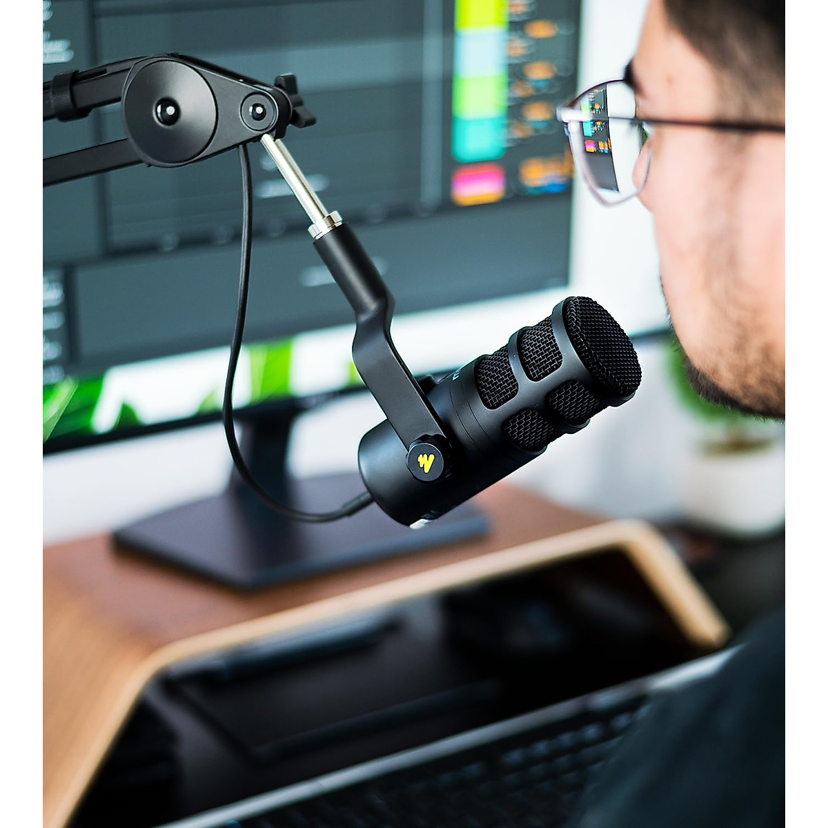 MAONO USB Dynamic Microphone, Podcast Recording Microphone with Gain Knob, Plug & Play, Metal Structure, Voice-Isolating Technology, Cardioid Studio PC Mic for Streaming, Vocal, Home Studio-PD100U