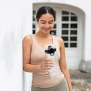 Sihuuu 32 oz Fruit Infuser Water Bottle,Sports Bottle, LeakProof,BPA Free,Drinking Water Bottle for Home, travel,office(Black,960 ML)