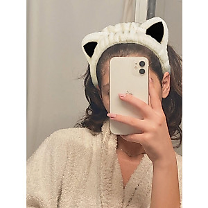 Huachi 2 Packs Cute Cat Spa Headband for Washing Face Makeup Skincare, Animal Headbands for Women Girls Trendy Stuff Gifts Soft Coral Fleece Facial Wash Hair Accessories (Beige+ Khaki)