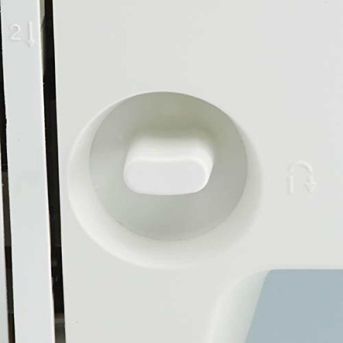 Brother Sewing Machine, GX37, 37 Built-in Stitches, 6 Included Sewing Feet