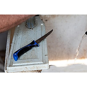 OUTDOOR EDGE Fillet Knife Set | ReelFlex Pak Features 3 Razor-Sharp Flexible Fillet Knives | 6", 7.5" & 9" German Stainless Blades, Non-Slip Handles, Sharpener & Hard Case | Fishing Gear & Equipment