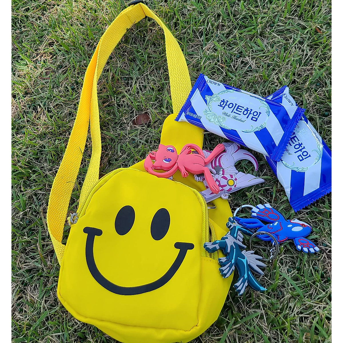 HOLAWIT Happy Face Fun Design Phone Holder Cute Sling Bag Positive Smile Crossbody Backpack for Kids Hiking Daypack Multipurpose Cross Body Chest Bag - Black