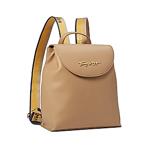 Tommy Hilfiger Rory Flap Backpack PVC Tannin One Size