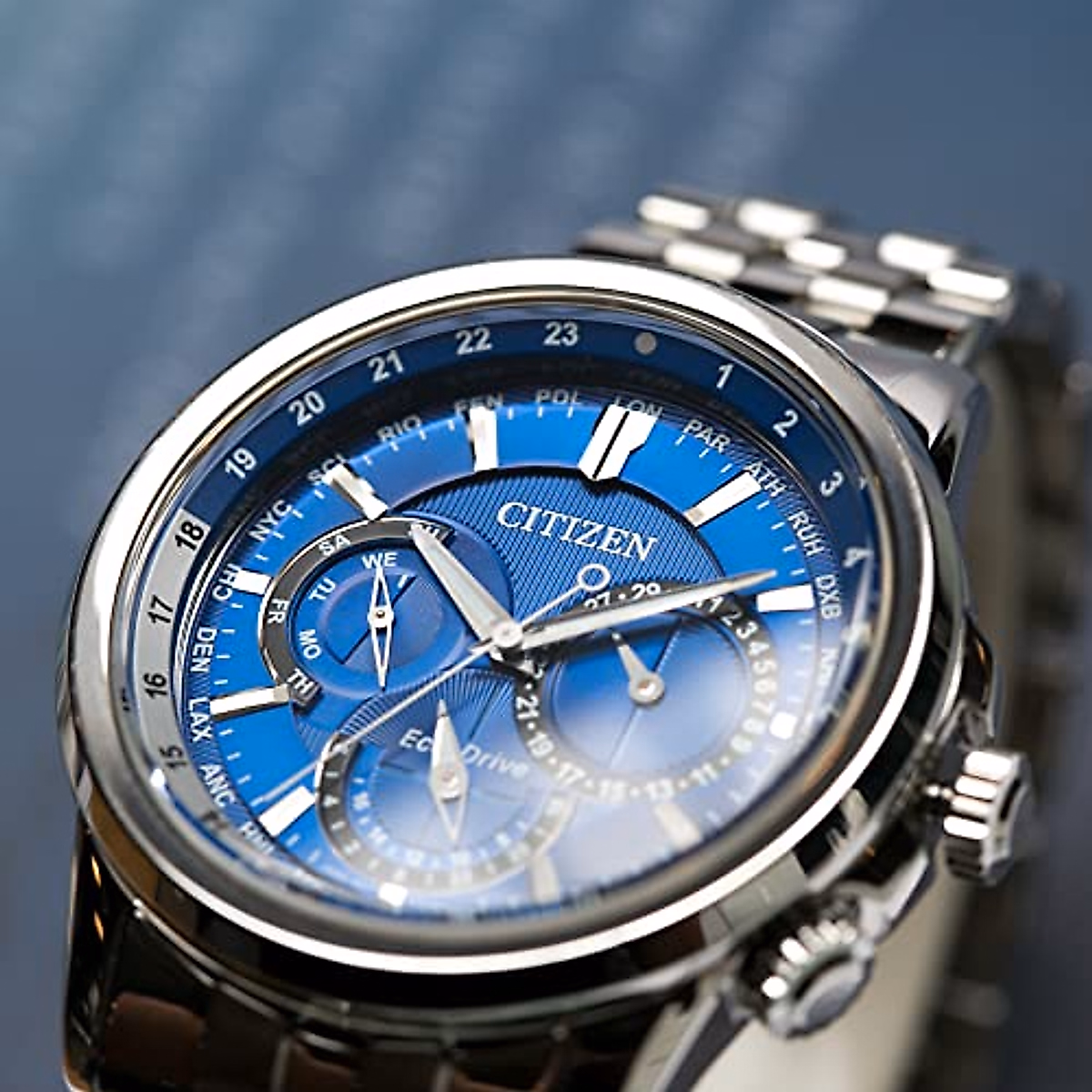 Citizen Eco-Drive Classic Steel Watch - 12/24H, Day/Date, 44mm Blue Dial