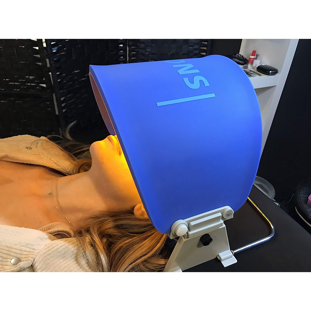 Hydraskincare LED Light Therapy Facial T-r-eatment Facial Skin Care Mask Skin R-e-juvenation Photon Device For Face Black Spot Remover A-cne Reduction beauty tool, Blue