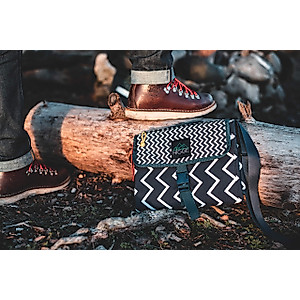 Higge Large Portable Baby Diaper Changing Pad Station, Diaper Clutch for Moms and Dads - Great for Toddlers, Babies and Newborns - Simple Scandinavian Design with Padded Mat, and Storage.