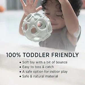 HEVEA Star Activity Ball Toy Made from 100% Upcycled Natural Rubber - Soft and Easy to Hold Baby Ball for Ages +4 Months - Plant Based, Plastic-Free, BPA-Free (Natural)