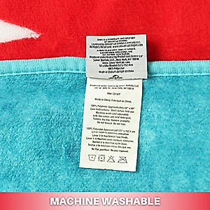 Silver Buffalo Jaws Great White Shark Throw Fleece Blanket - 45 x 60 inches | Soft and Cozy