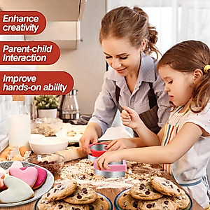 HINZER Sandwich Cutter and Sealer Set Uncrustables Maker 4 Pcs Bread Decruster Sandwich Cutter Pancake Maker Heart Square Circle Dinosaur Shape DIY Cookie Cutters Gift for Kids Adult Boys Girls