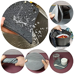 Hotsyang Silicone Trivets,Silicone Trivets for Hot Pots and Pans,Silicone Trivets for Hot Dishes,Trivet Mats for Kitchen, Shape:Round Silicone Mats Set,Silicone Hot Pads for Kitchen Table,Black 4 pcs