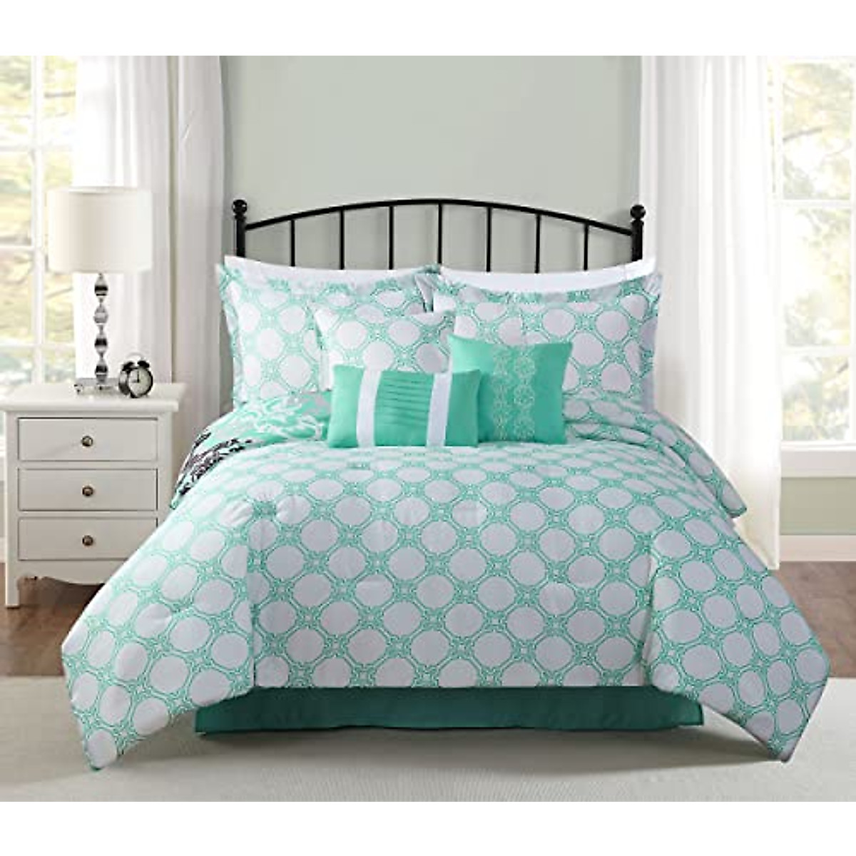 Carmela Home – Comforter Set, Downton, Full/Queen, 7-Piece Set Includes 1 Comforter, 1 Sham, 4 Pillows, & 1 Bed Skirt, 100% Polyester, Reversible & Lightweight, Contemporary Turquoise, Aqua