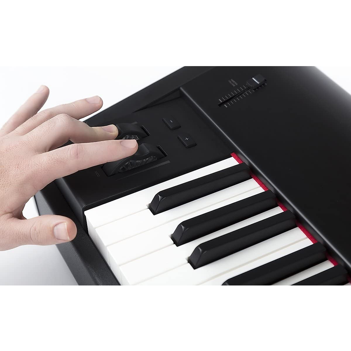 M-Audio Hammer 88 - USB MIDI Keyboard Controller with 88 Hammer Action Piano Style Keys Including A Studio Grade Recording Software Suite
