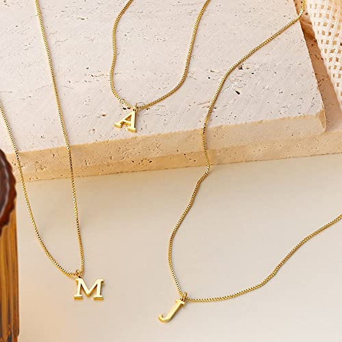 Foxgirl Gold Initial Necklaces for Women, Dainty Box Chain Letter Necklace Tiny B Pendant Choker Necklace Handmade Cute Personalized Letter Name Necklace Gold Jewelry Necklace for Teen Girls Gifts