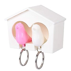 BESPORTBLE 1 Set Wall Bird House Keychain Holder Lover Sparrow House Key Ring Holder Birdhouse Nest Whistle Key Holder Hook Keychain for Home Living Room Decorations