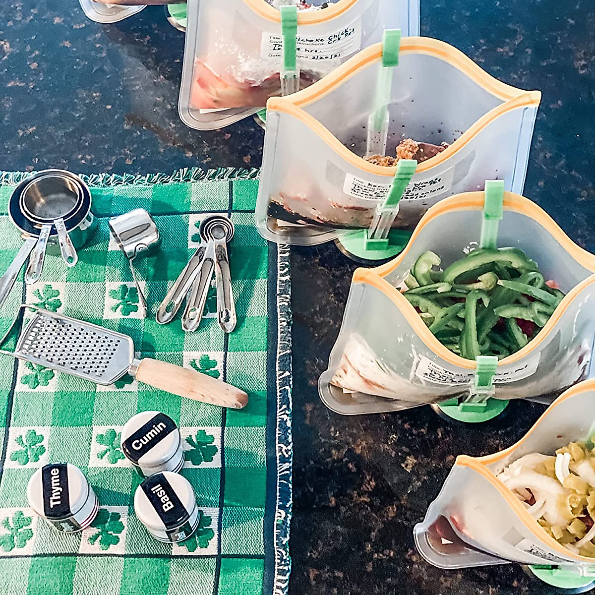 Baggy Rack Hands-Free Clip Food Storage Freezer Baggy Holder,Bag Holder For Plastic Bags Stand/Pack of 2 Green