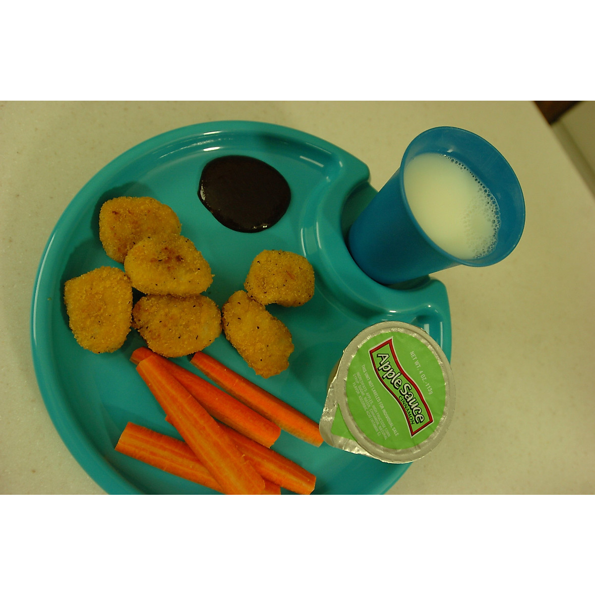 Microhearth 1.5-Quart Nonstick 4-piece Everyday Pan Set for Microwave Cooking, Red