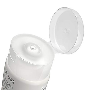 Neutrogena Clear Body Breakout-Free Liquid Sunscreen Lotion for AcneProne Skin, Oil Free Sunscreen, Broad Spectrum SPF 30, Oxybenzone Free, Fragrance Free, Non Comedogenic, Unscented, 5 Fl Oz