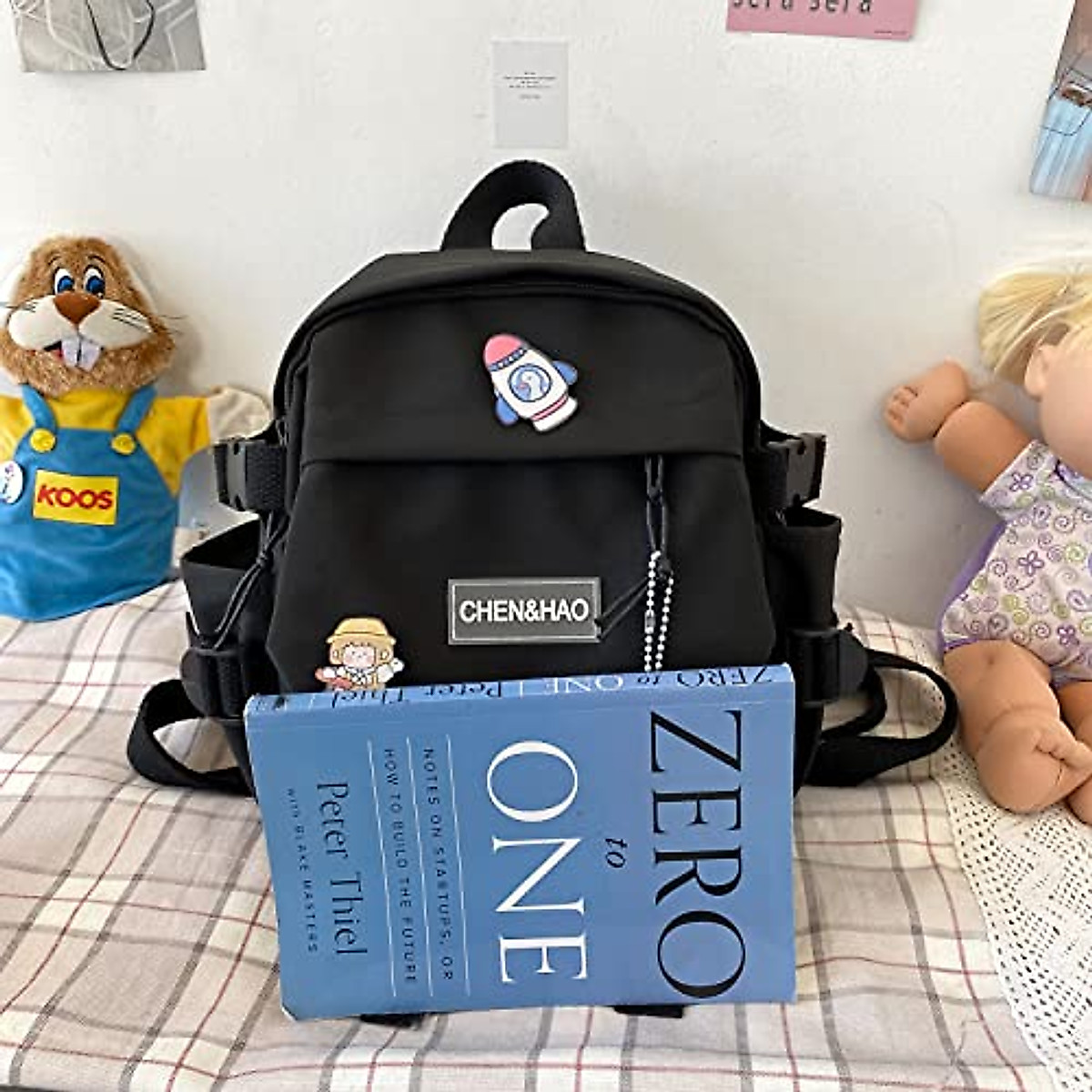 Yevin Anti Theft Backpack Crossbody Bags Travel Purse Convertible Backpack Ladies Nylon Waterproof Backpack for Women and Girl（Black）